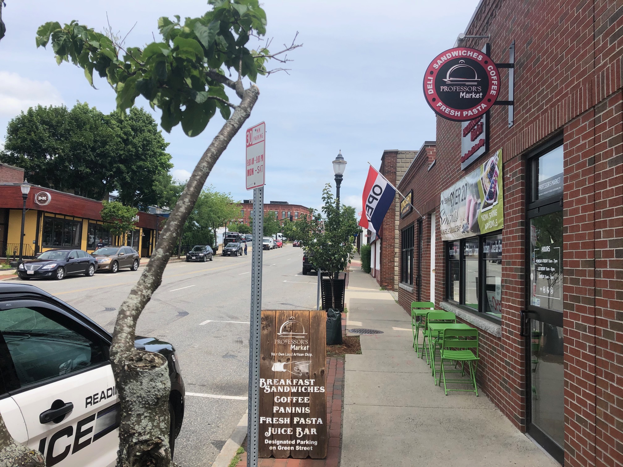 Reading, Massachusetts - NORTH OF BOSTON LIFESTYLE™