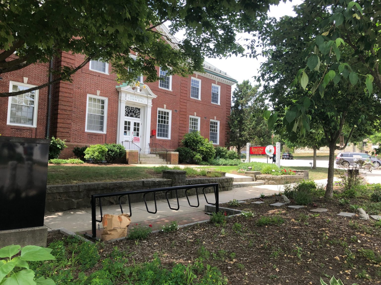 Reading, Massachusetts - NORTH OF BOSTON LIFESTYLE™